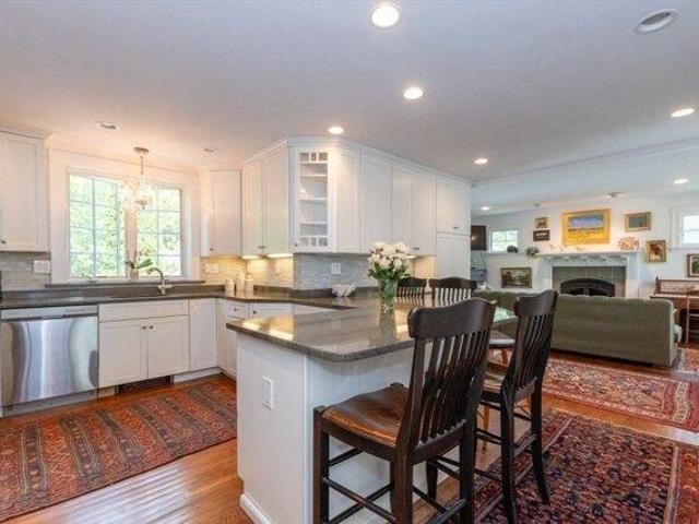 house with 3 bedroom, Wellesley MA DS102959813