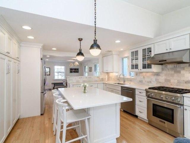 house with 3 bedroom, Wellesley MA ES104407153