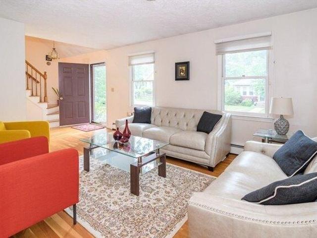 house with 3 bedroom, Wellesley MA ES104570489