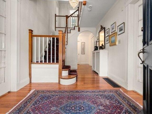 house with 3 bedroom, Wellesley MA ES105116180