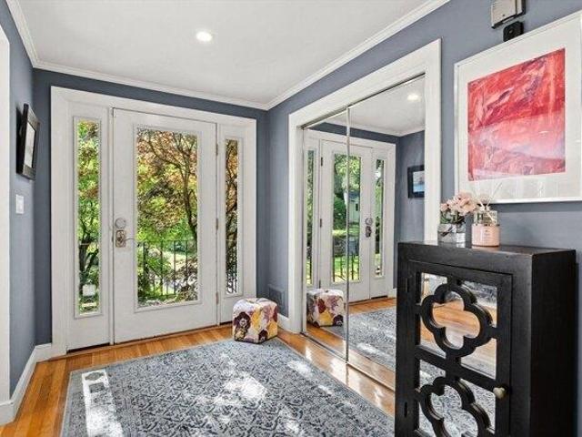 house with 3 bedroom, Wellesley MA ES105207585