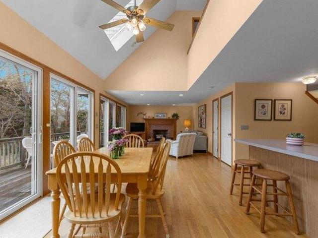 house with 3 bedroom, Wellfleet MA DS102635834
