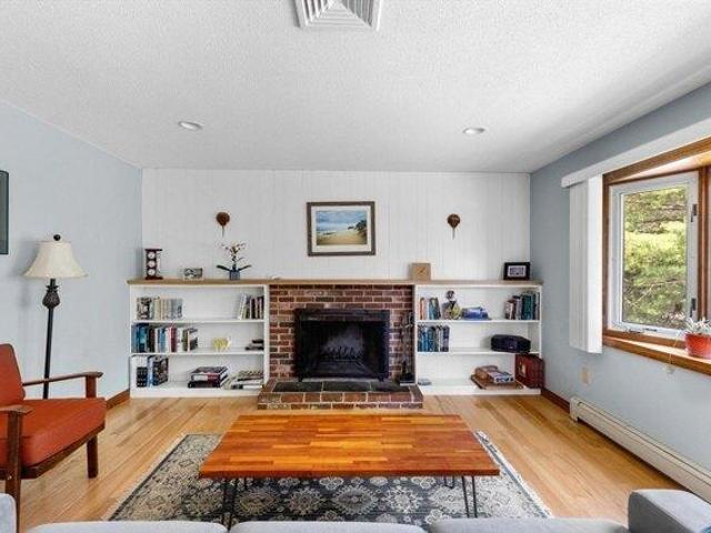 house with 3 bedroom, Wellfleet MA DS104408332