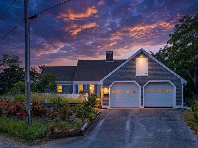 house with 3 bedroom, Wellfleet MA DS104043773
