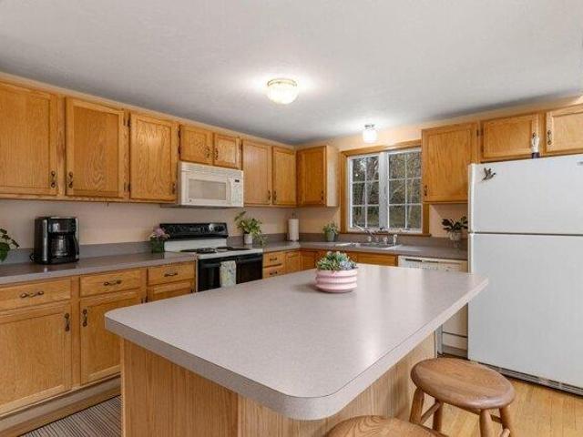 house with 3 bedroom, Wellfleet MA ES104009384