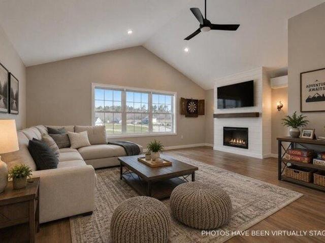 house with 3 bedroom, Wells ME DS104407353