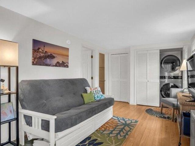 house with 3 bedroom, Wells ME ES105176319