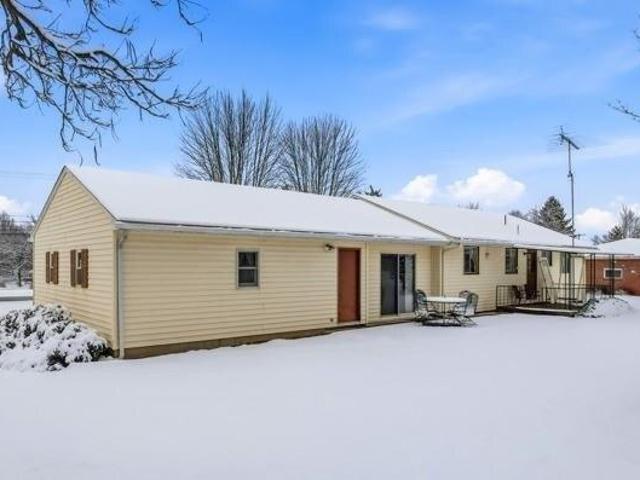 house with 3 bedroom, West Middlesex PA ES104909268