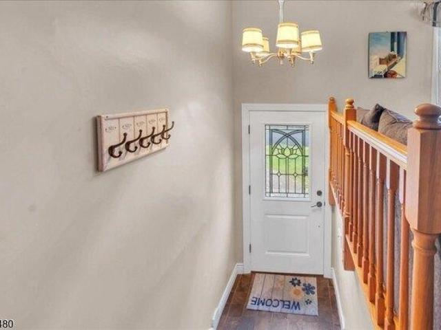house with 3 bedroom, West Milford NJ DLS102724332