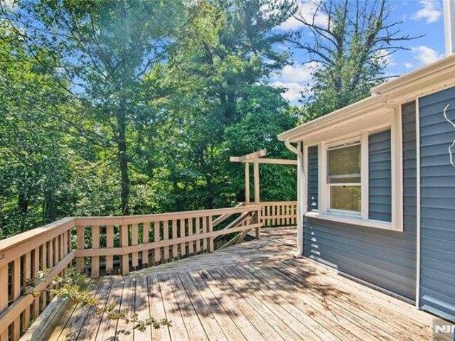 house with 3 bedroom, West Milford NJ DS101780400