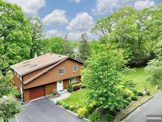 house with 3 bedroom, West Milford NJ DS102725991