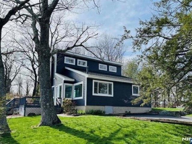 house with 3 bedroom, West Milford NJ DS102026344