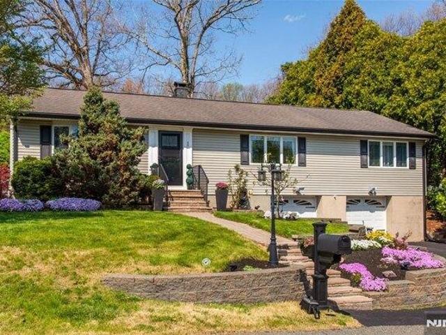 house with 3 bedroom, West Milford NJ DS102316575