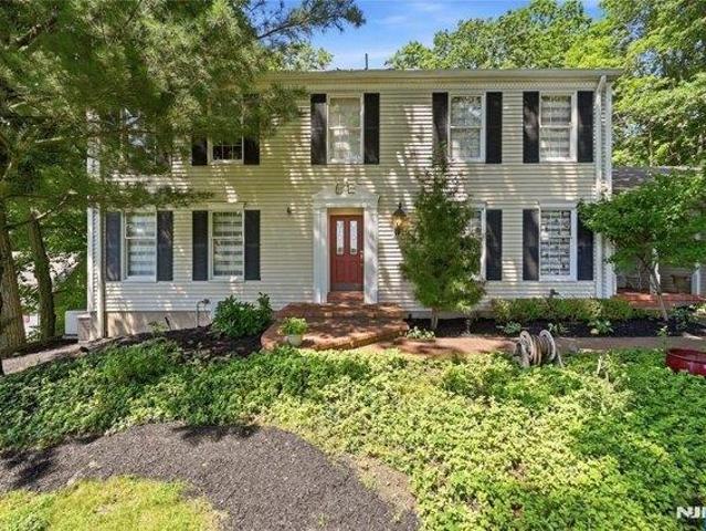 house with 3 bedroom, West Milford NJ DS104444220