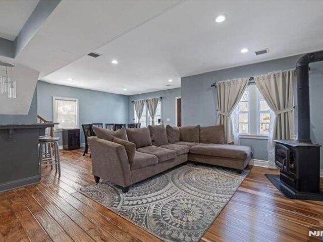 house with 3 bedroom, West Milford NJ DS104233993