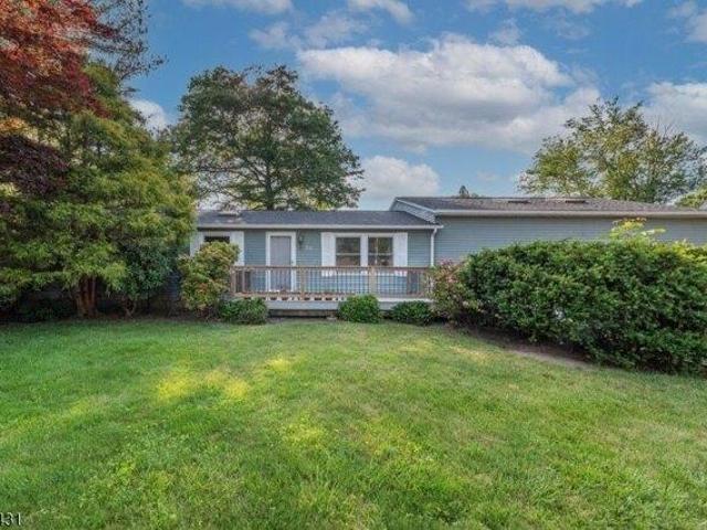 house with 3 bedroom, West Milford NJ ES104409714