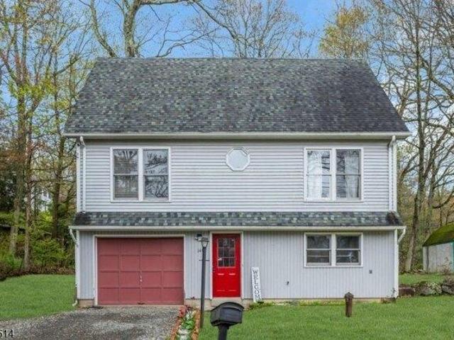 house with 3 bedroom, West Milford NJ ES104479552
