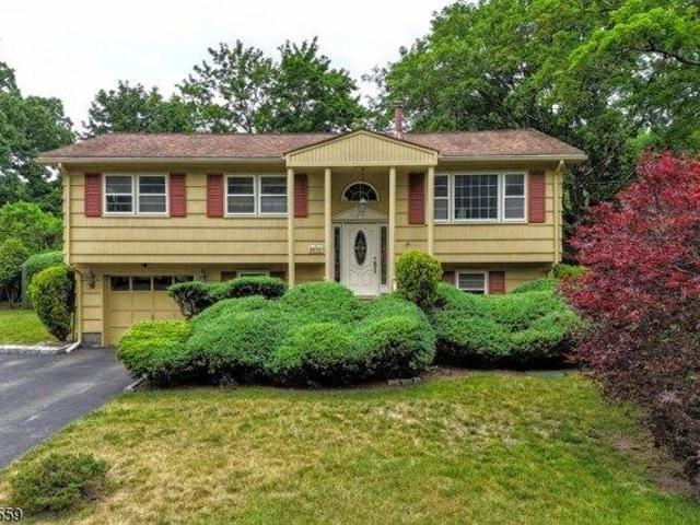 house with 3 bedroom, West Milford NJ ES104808490