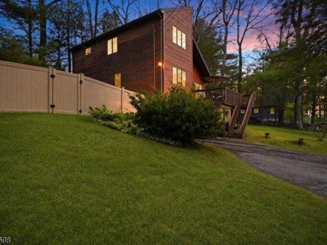 house with 3 bedroom, West Milford NJ ES104375973