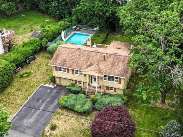 house with 3 bedroom, West Milford NJ ES105192327
