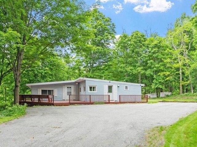 house with 3 bedroom, West Newbury MA DS103037525