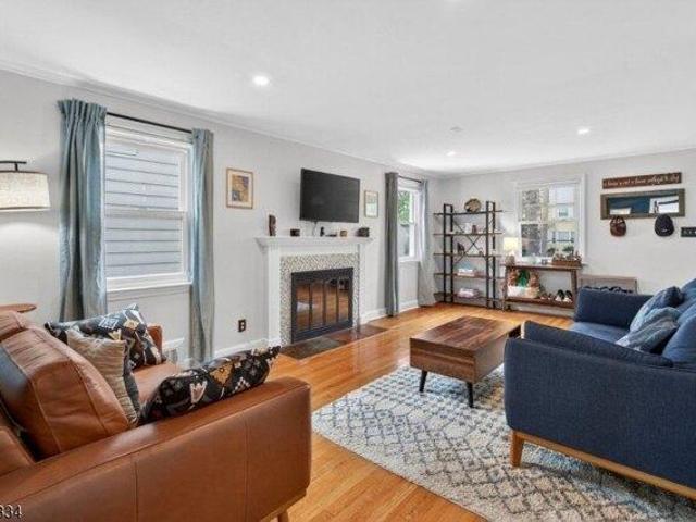 house with 3 bedroom, West Orange NJ DLS102584240