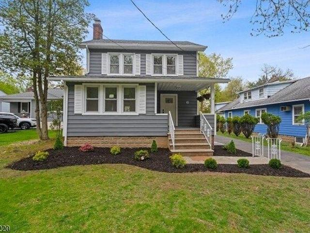 house with 3 bedroom, West Orange NJ DLS102595454