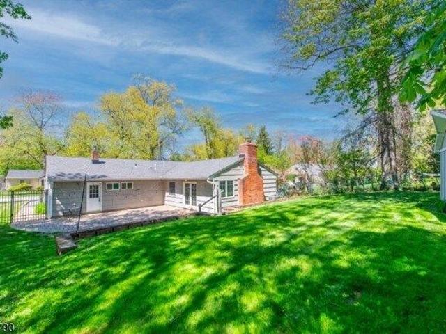house with 3 bedroom, West Orange NJ DS102583364