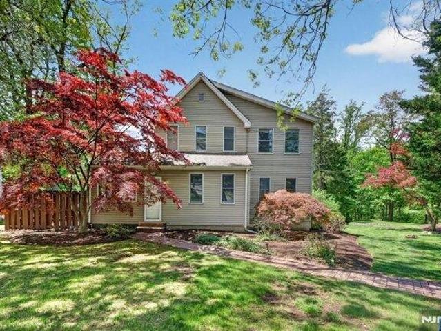 house with 3 bedroom, West Orange NJ DS102583940