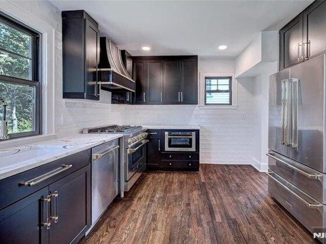 house with 3 bedroom, West Orange NJ DS104328726