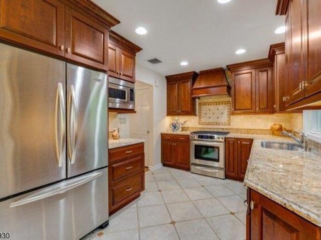 house with 3 bedroom, West Orange NJ ES104511496