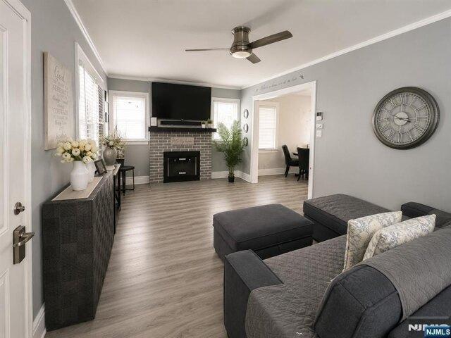 house with 3 bedroom, West Orange NJ ES105158133