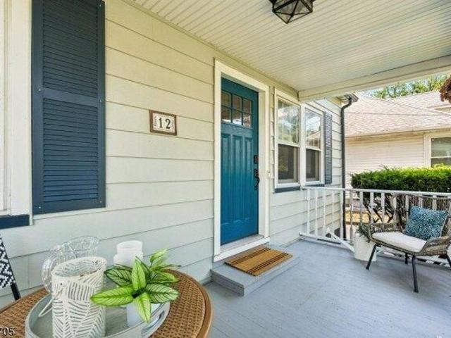 house with 3 bedroom, West Orange NJ ES105175986