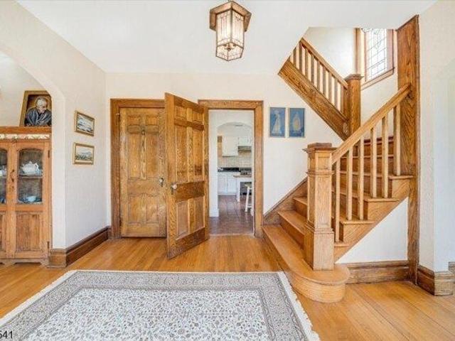 house with 3 bedroom, West Orange NJ ES105202507