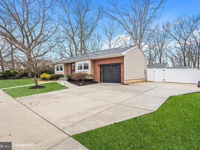 house with 3 bedroom, West Berlin NJ DLS102564479