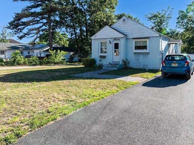 house with 3 bedroom, West Berlin NJ ES105156573