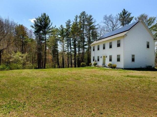 house with 3 bedroom, West Brookfield MA DLS102633599