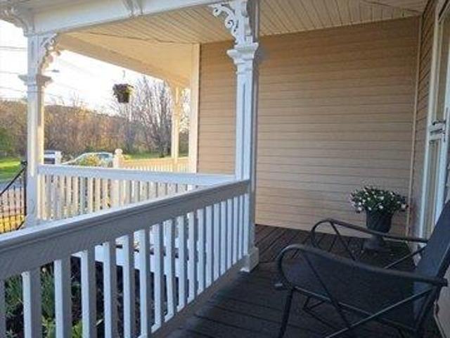 house with 3 bedroom, West Brookfield MA DS102343794