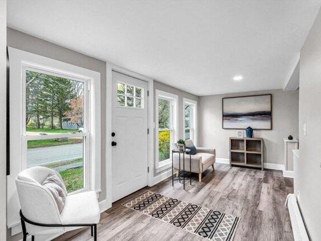 house with 3 bedroom, West Brookfield MA ES103188442