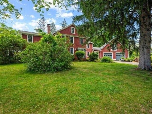 house with 3 bedroom, West Brookfield MA ES105108081