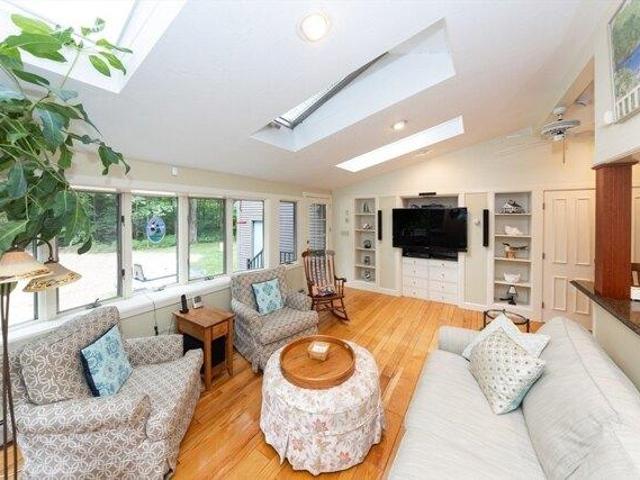 house with 3 bedroom, West Brookfield MA ES105157396