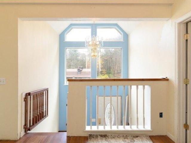 house with 3 bedroom, West Brookfield MA ES105193372
