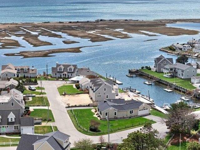 house with 3 bedroom, West Dennis MA DLS102061573