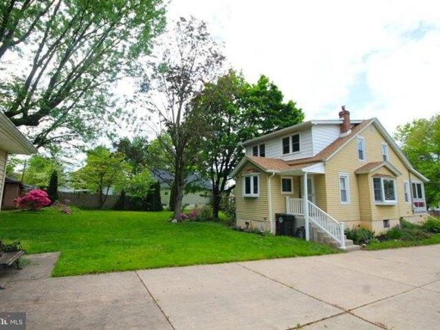 house with 3 bedroom, West Deptford NJ DS102777759