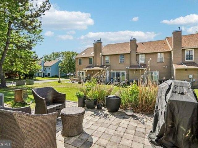 house with 3 bedroom, West Deptford NJ ES105156894