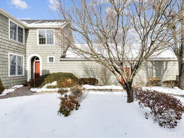 house with 3 bedroom, West Hartford CT DLS101707979