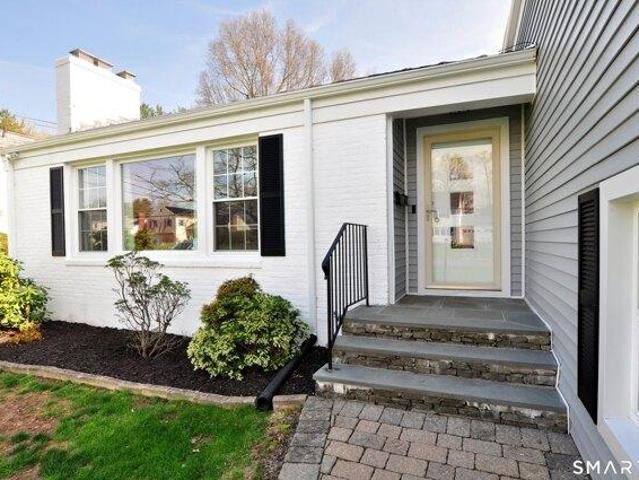 house with 3 bedroom, West Hartford CT DLS101896767
