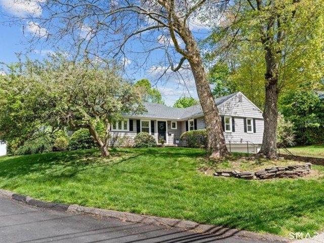 house with 3 bedroom, West Hartford CT DLS102343910