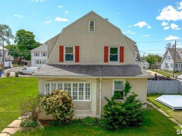 house with 3 bedroom, West Hartford CT DLS102479544
