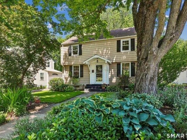 house with 3 bedroom, West Hartford CT DS104076626